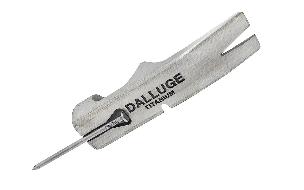 Dalluge 16 oz Smooth Face Titanium Hammer with Magnetic Nail Starter
