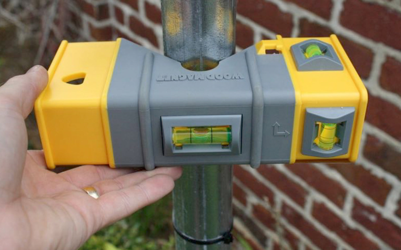 Swanson Wood Magnet Level – Hardwick & Sons